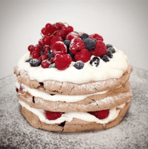 Pavlova chocolat et fruits rouges – Mes petites madeleines